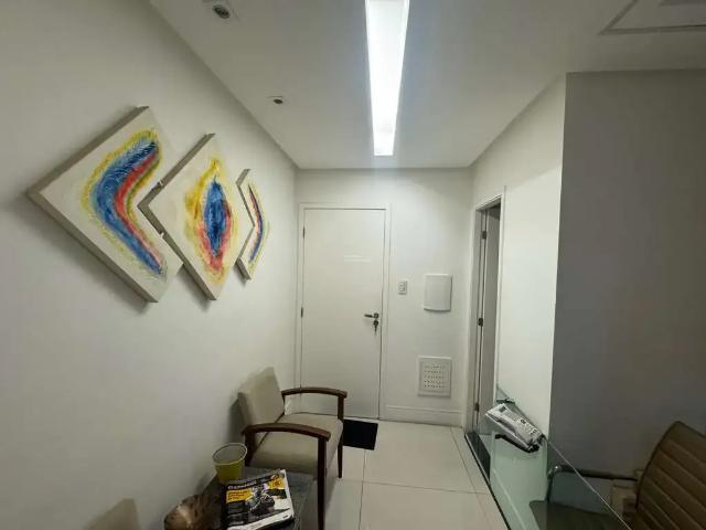 Conj. Comercial / Sala para Venda em Salvador/BA Patamares