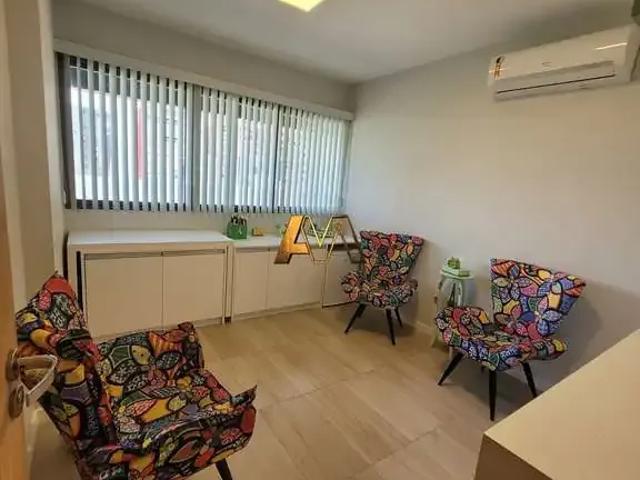 Conj. Comercial / Sala para Venda em Salvador/BA Pituba