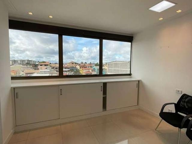 Conj. Comercial / Sala para Venda em Salvador/BA São Cristóvão