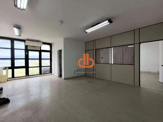 Conj. Comercial / Sala para Venda em Santos/SP Centro