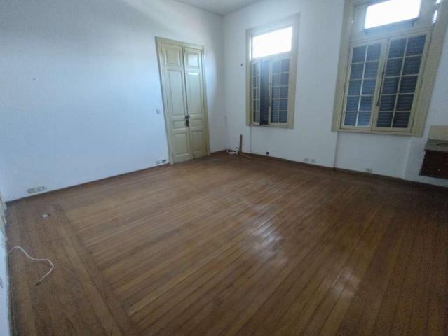 Conj. Comercial / Sala para Venda em Santos/SP Centro