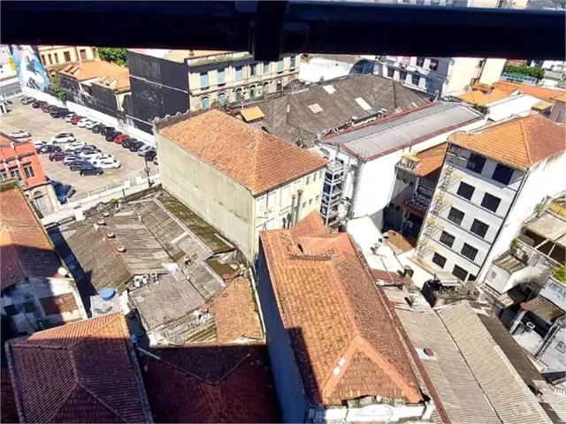 Conj. Comercial / Sala para Venda em Santos/SP Centro