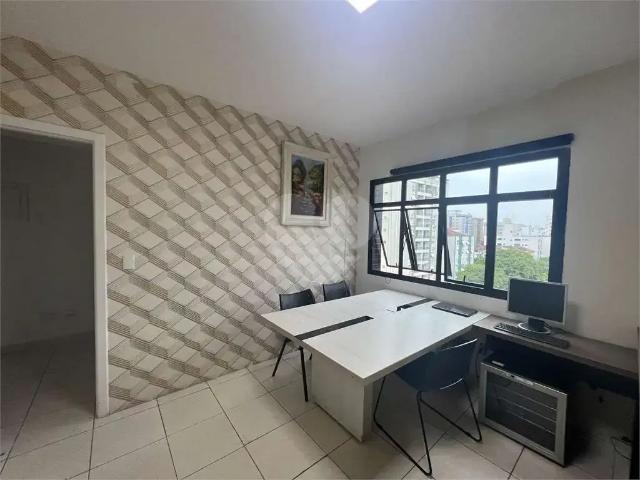 Conj. Comercial / Sala para Venda em Santos/SP Aparecida