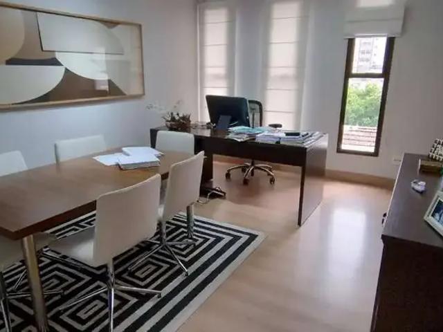 Conj. Comercial / Sala para Venda em Santos/SP Boqueirão