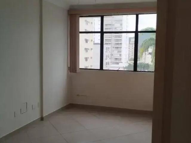 Conj. Comercial / Sala para Venda em Santos/SP Gonzaga
