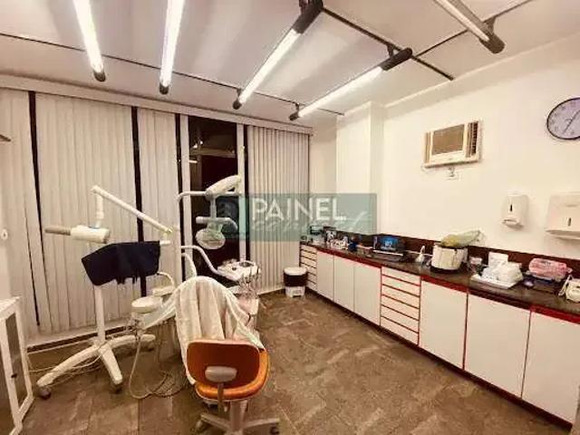 Conj. Comercial / Sala para Venda em Santos/SP Gonzaga 3 Quartos