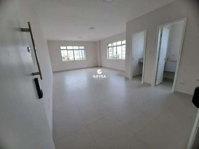 Conj. Comercial / Sala para Venda em Santos/SP Embaré