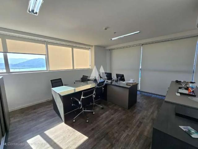 Conj. Comercial / Sala para Venda em Santos/SP Valongo 4 Quartos