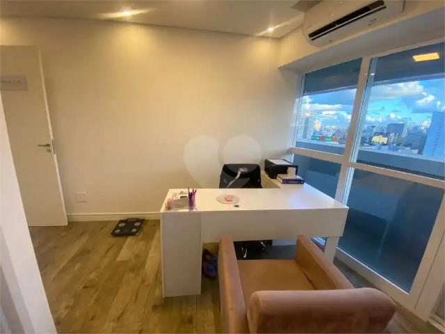 Conj. Comercial / Sala para Venda em Santos/SP Vila Belmiro