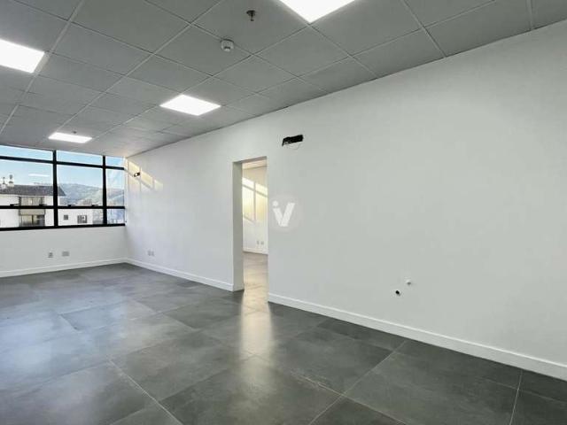Conj. Comercial / Sala para Venda em Santa Maria/RS Centro 1 Quartos