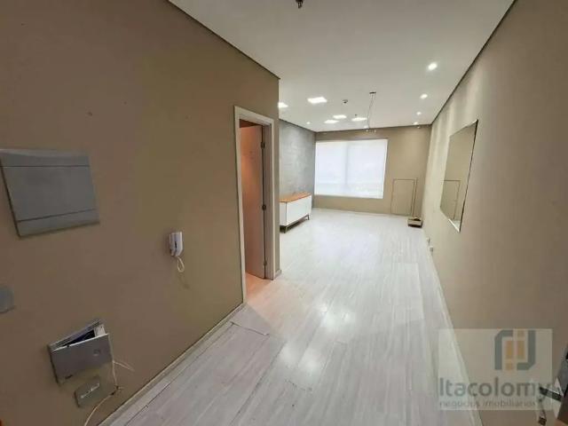 Conj. Comercial / Sala para Venda em Santana de Parnaíba/SP Tamboré