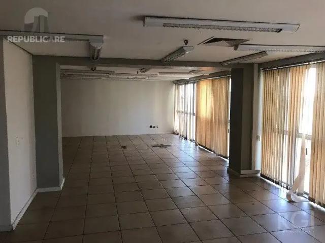 Conj. Comercial / Sala para Venda em Porto Alegre/RS Centro Histórico