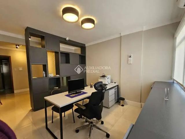 Conj. Comercial / Sala para Venda em Porto Alegre/RS Centro Histórico