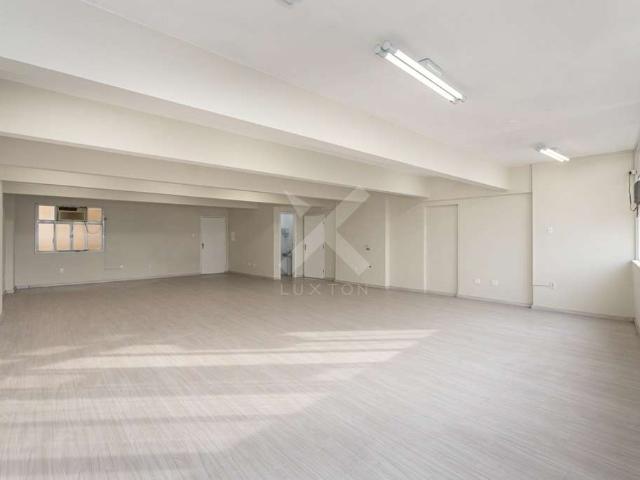 Conj. Comercial / Sala para Venda em Porto Alegre/RS Centro Histórico