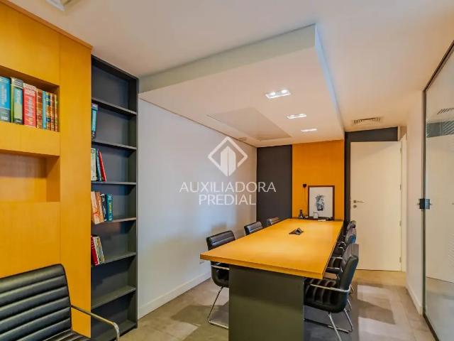 Conj. Comercial / Sala para Venda em Porto Alegre/RS Centro Histórico