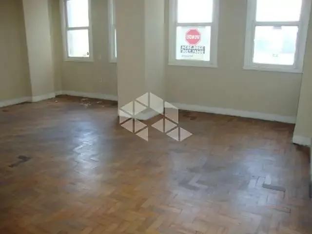 Conj. Comercial / Sala para Venda em Porto Alegre/RS Centro Histórico