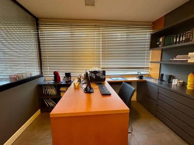 Conj. Comercial / Sala para Venda em Porto Alegre/RS Centro Histórico