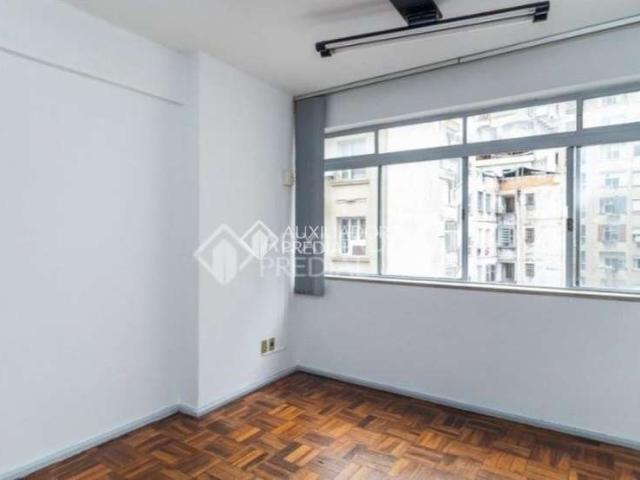Conj. Comercial / Sala para Venda em Porto Alegre/RS Centro Histórico