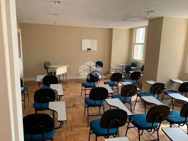 Conj. Comercial / Sala para Venda em Porto Alegre/RS Centro Histórico