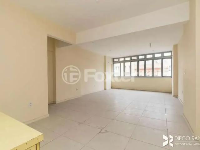 Conj. Comercial / Sala para Venda em Porto Alegre/RS Centro Histórico