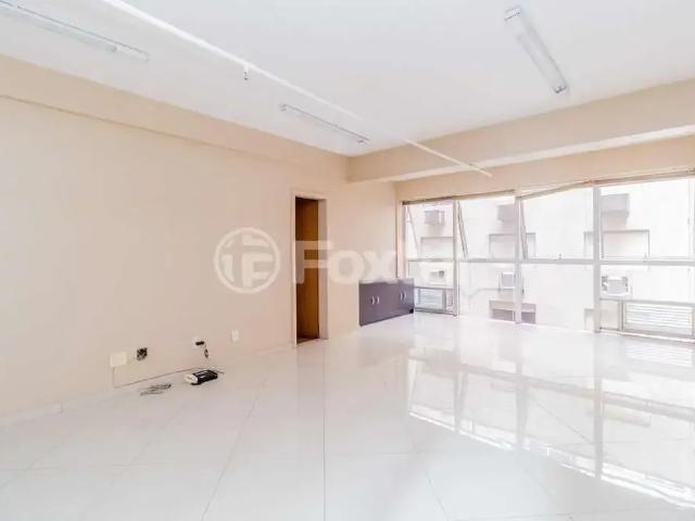 Conj. Comercial / Sala para Venda em Porto Alegre/RS Centro Histórico