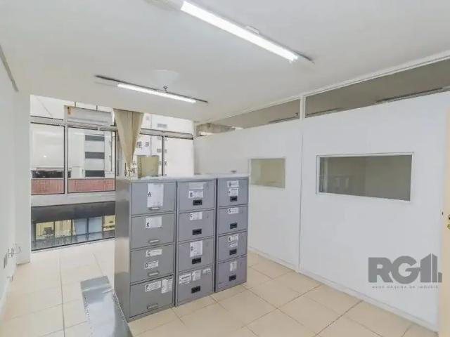 Conj. Comercial / Sala para Venda em Porto Alegre/RS Centro Histórico