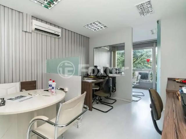 Conj. Comercial / Sala para Venda em Porto Alegre/RS Centro Histórico