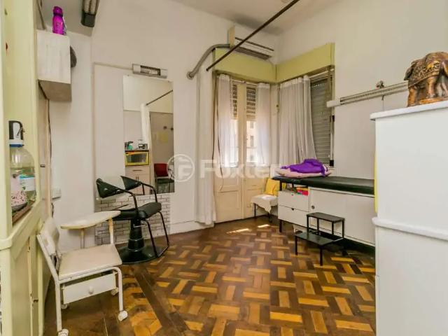 Conj. Comercial / Sala para Venda em Porto Alegre/RS Centro Histórico 1 Quartos