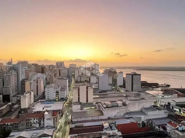 Conj. Comercial / Sala para Venda em Porto Alegre/RS Centro Histórico