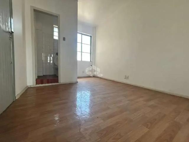 Conj. Comercial / Sala para Venda em Porto Alegre/RS Centro Histórico
