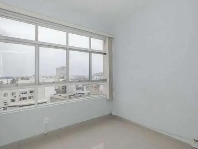 Conj. Comercial / Sala para Venda em Porto Alegre/RS Centro Histórico 2 Quartos