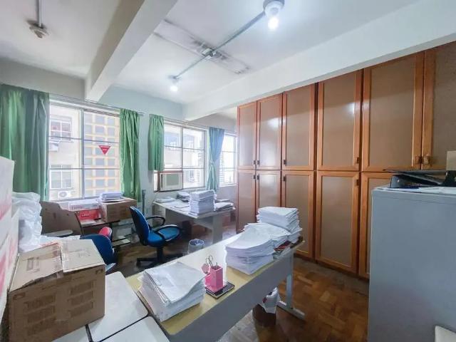 Conj. Comercial / Sala para Venda em Porto Alegre/RS Centro Histórico 2 Quartos