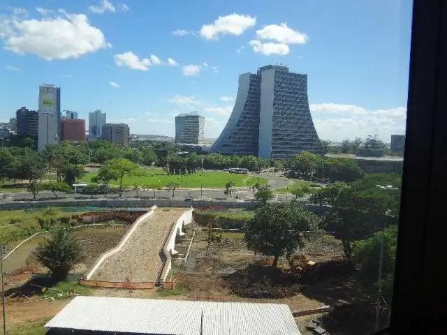 Conj. Comercial / Sala para Venda em Porto Alegre/RS Centro Histórico 2 Quartos