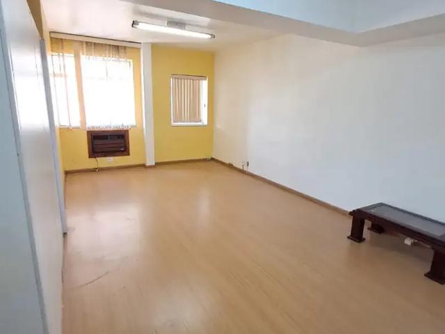 Conj. Comercial / Sala para Venda em Porto Alegre/RS Centro Histórico