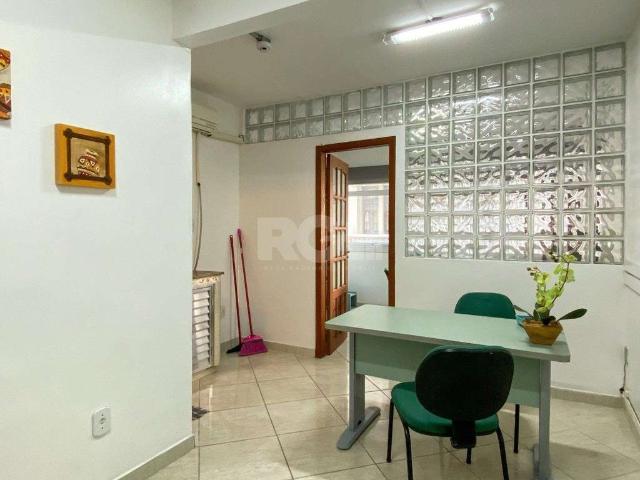 Conj. Comercial / Sala para Venda em Porto Alegre/RS Centro Histórico