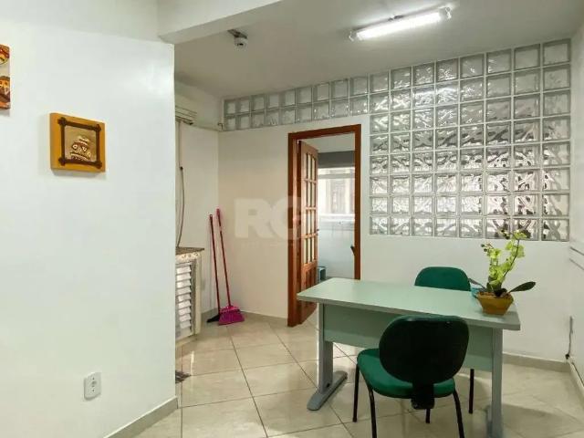 Conj. Comercial / Sala para Venda em Porto Alegre/RS Centro Histórico
