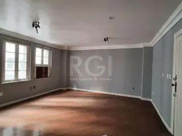 Conj. Comercial / Sala para Venda em Porto Alegre/RS Centro Histórico 3 Quartos