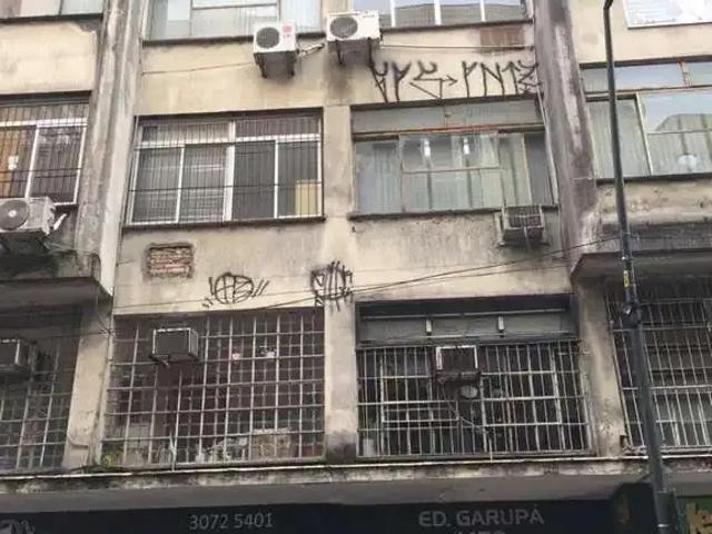 Conj. Comercial / Sala para Venda em Porto Alegre/RS Centro Histórico 3 Quartos