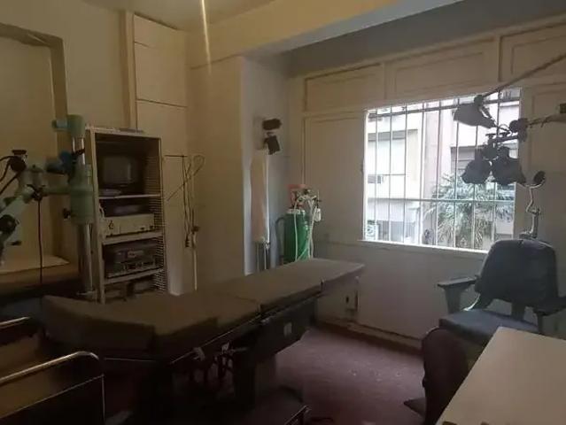 Conj. Comercial / Sala para Venda em Porto Alegre/RS Centro Histórico 3 Quartos