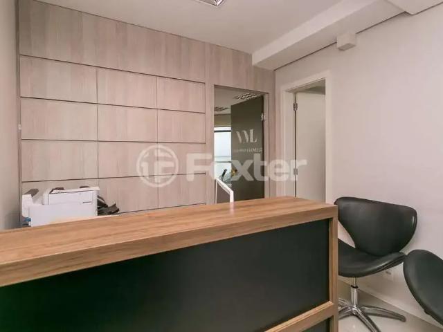 Conj. Comercial / Sala para Venda em Porto Alegre/RS Cristal