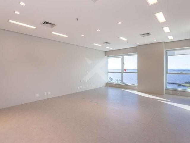 Conj. Comercial / Sala para Venda em Porto Alegre/RS Cristal