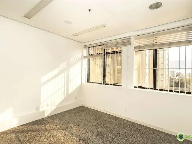 Conj. Comercial / Sala para Venda em Porto Alegre/RS Auxiliadora