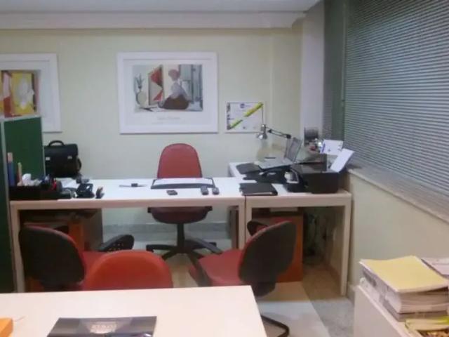 Conj. Comercial / Sala para Venda em Porto Alegre/RS Auxiliadora