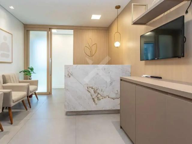 Conj. Comercial / Sala para Venda em Porto Alegre/RS Auxiliadora