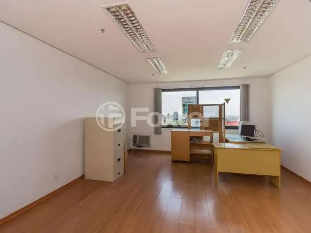 Conj. Comercial / Sala para Venda em Porto Alegre/RS Auxiliadora