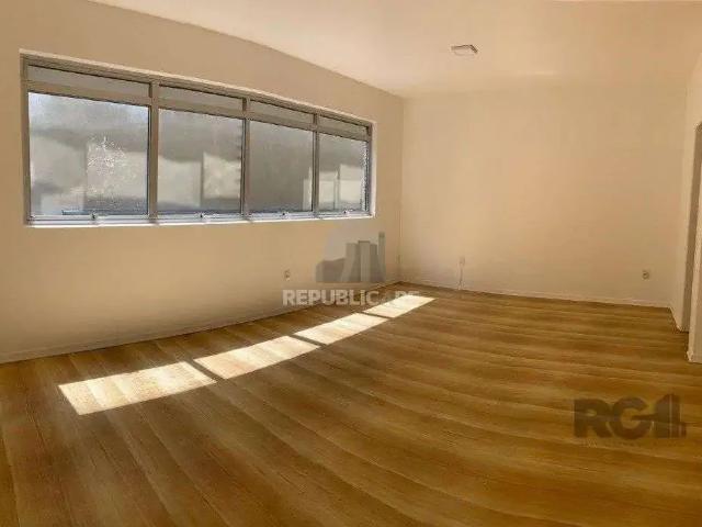 Conj. Comercial / Sala para Venda em Porto Alegre/RS Auxiliadora