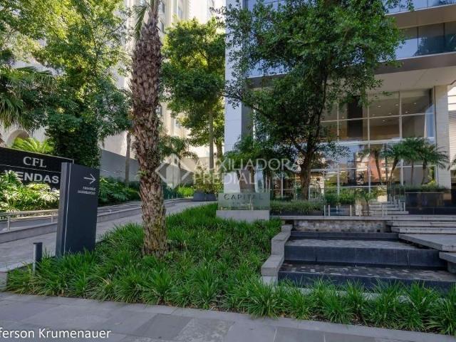 Conj. Comercial / Sala para Venda em Porto Alegre/RS Auxiliadora