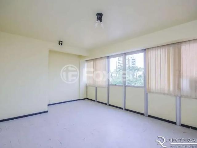 Conj. Comercial / Sala para Venda em Porto Alegre/RS Auxiliadora