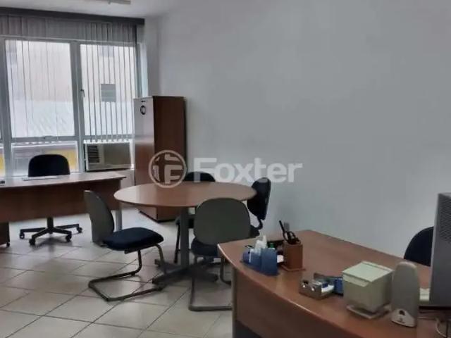 Conj. Comercial / Sala para Venda em Porto Alegre/RS Auxiliadora