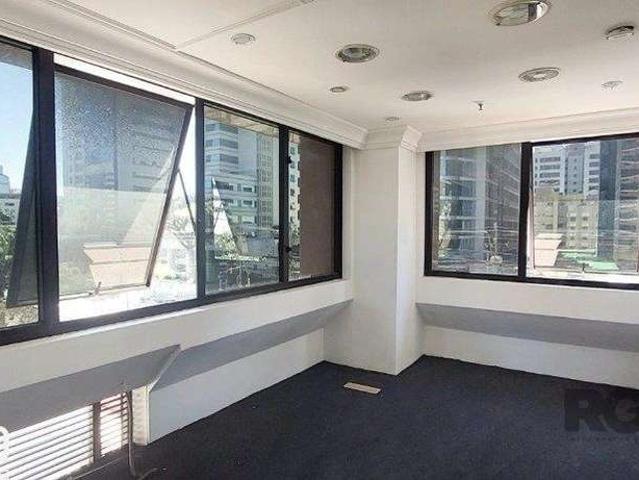 Conj. Comercial / Sala para Venda em Porto Alegre/RS Boa Vista 1 Quartos